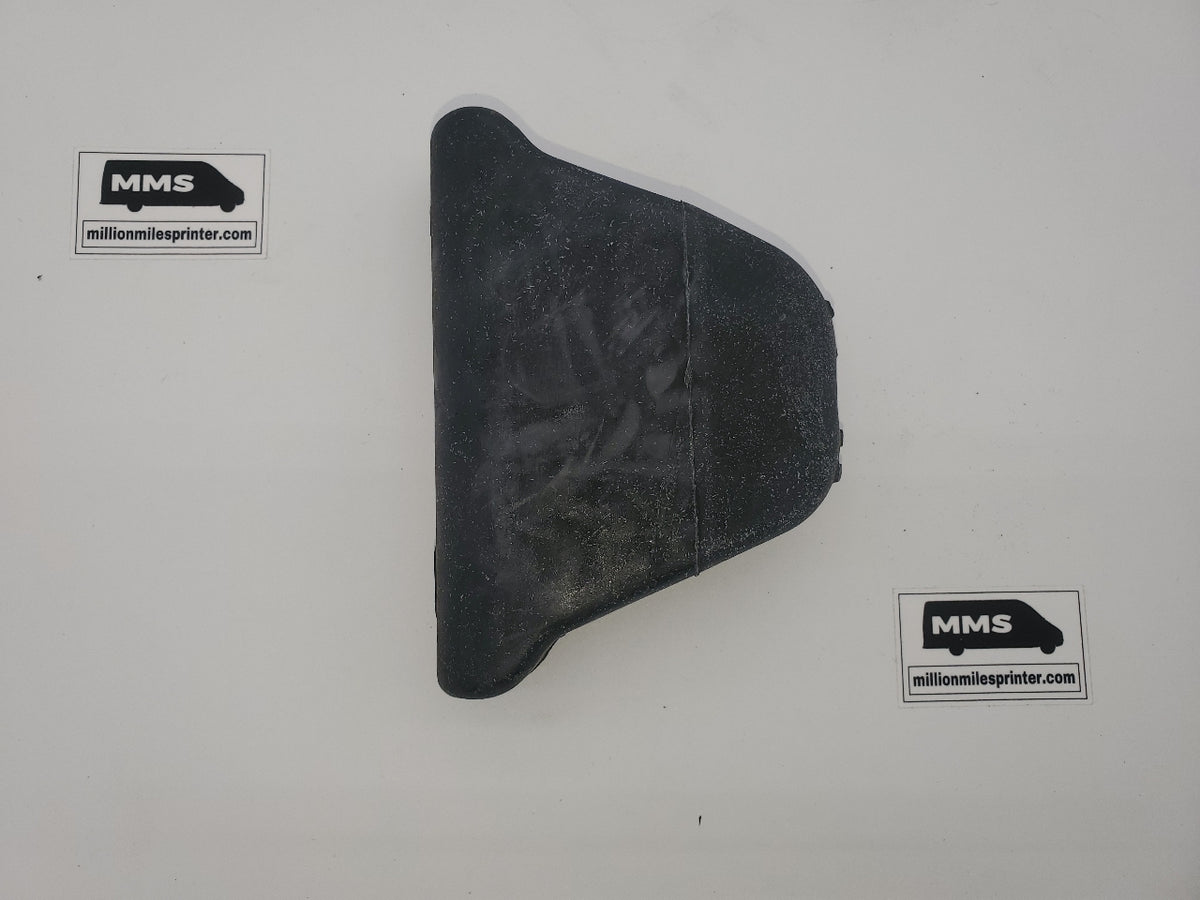 T1N Front Transverse Leaf Spring Seat or Tip Cover, One (2001-06 Vans ...